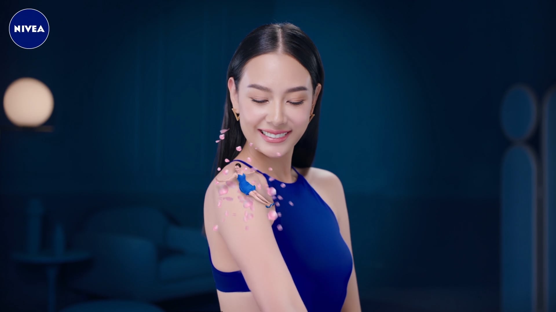 Nivea Pink Elephant / Bumper 1 on Vimeo