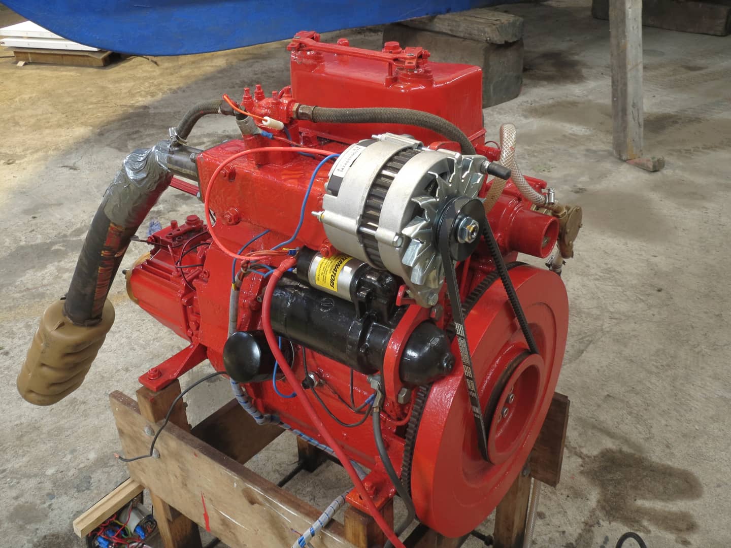 Bukh dv20 Marine Engine - Cold Start on Vimeo