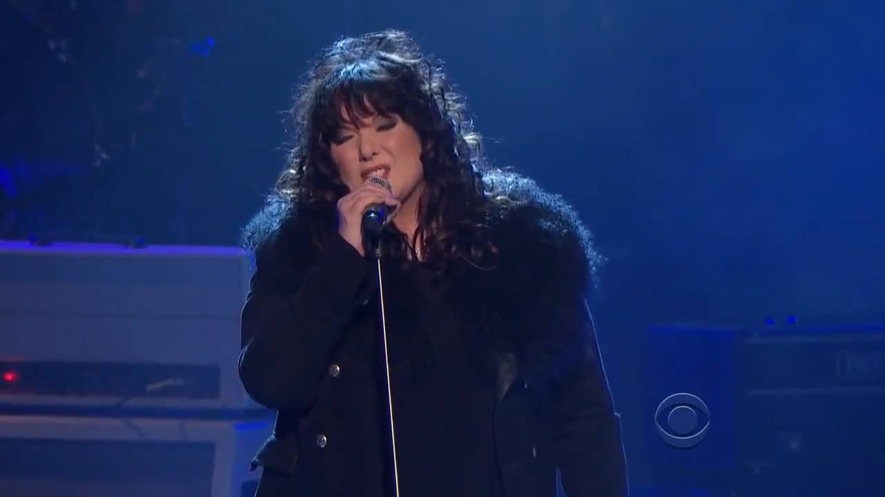 ANN & NANCY WILSON (ONE HEART) – Stairway To Heaven (Kennedy Center ...