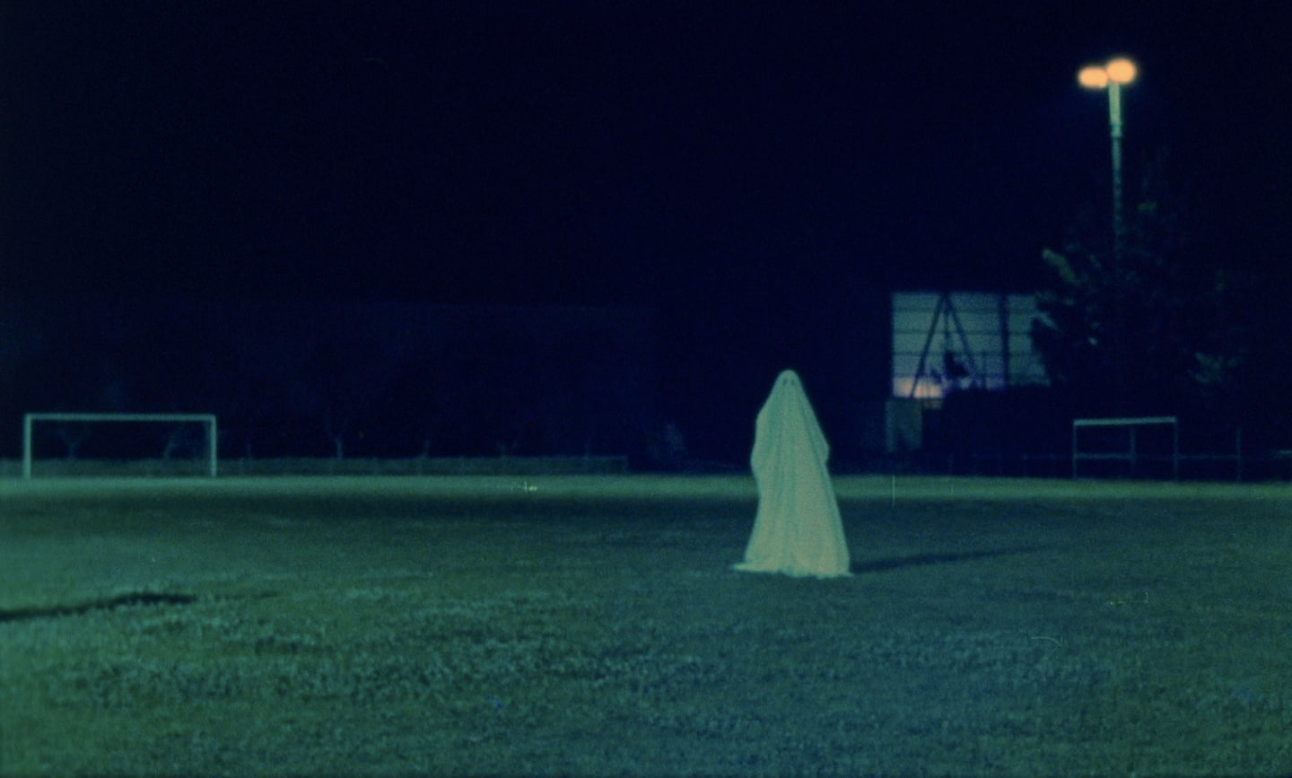 Regarde passer mon fantôme (See my ghost passing away) - extrait on Vimeo